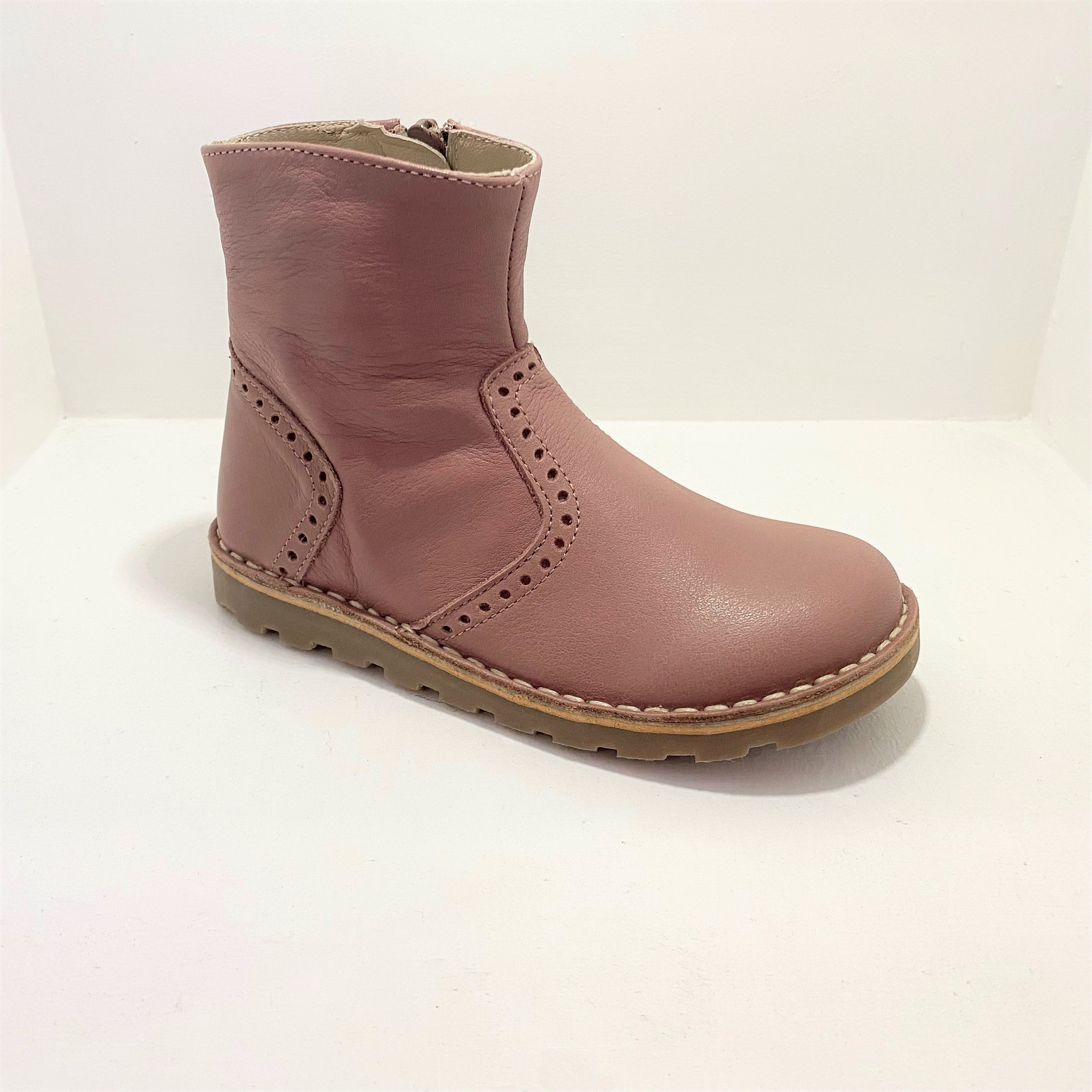 Shop Petasil Boots Zelia in Pink & more | Jump Shoes – Jump shoes